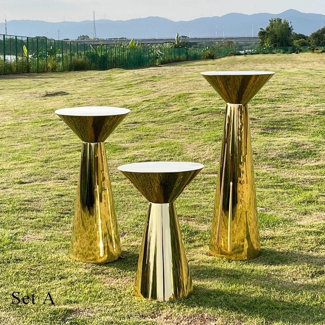 Gold Cocktail Table Bar Table Stand Pedestal Table Events Decorative ...