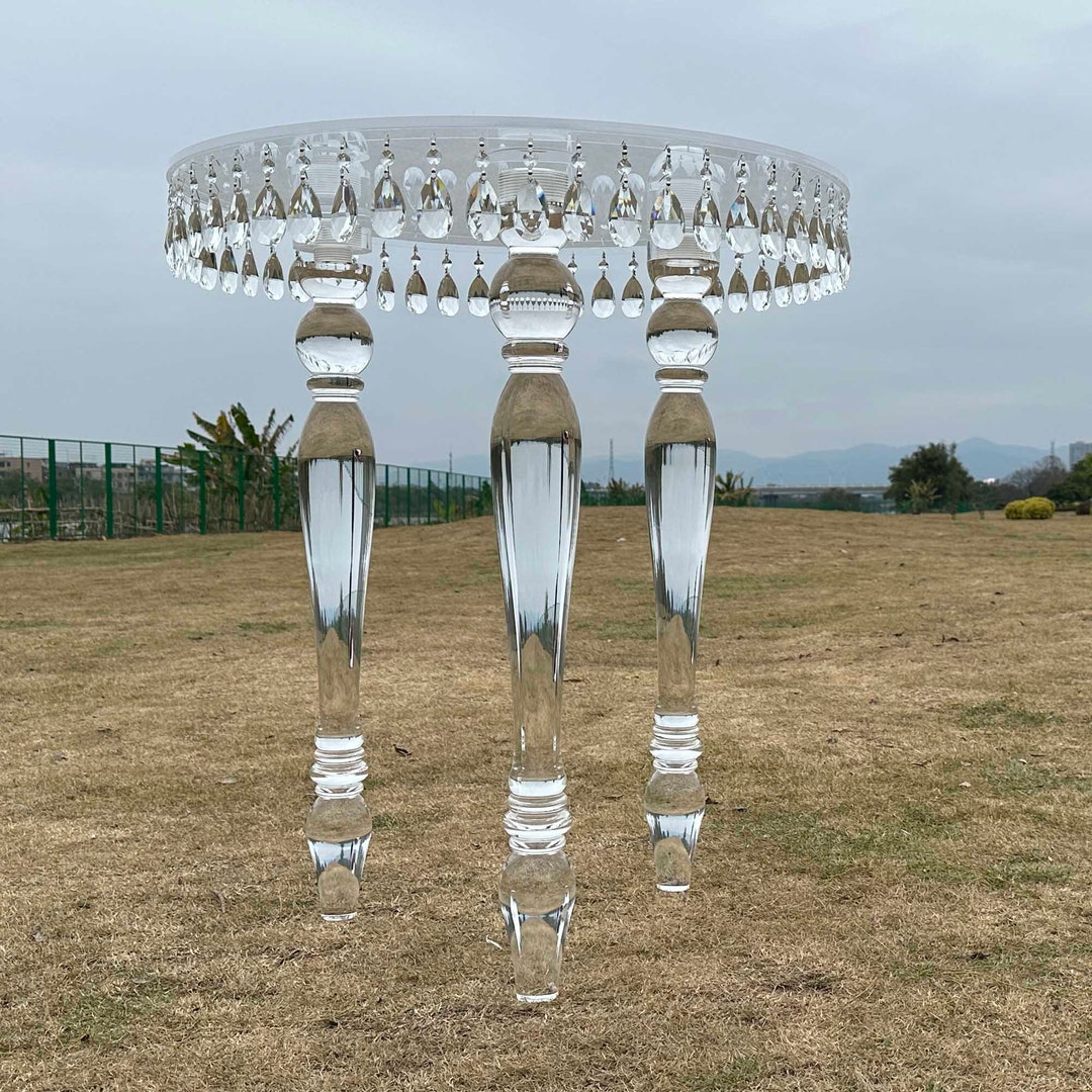 Clear Acrylic Crystal Cake Table Crystal Pendants Sweet Table Birthday ...