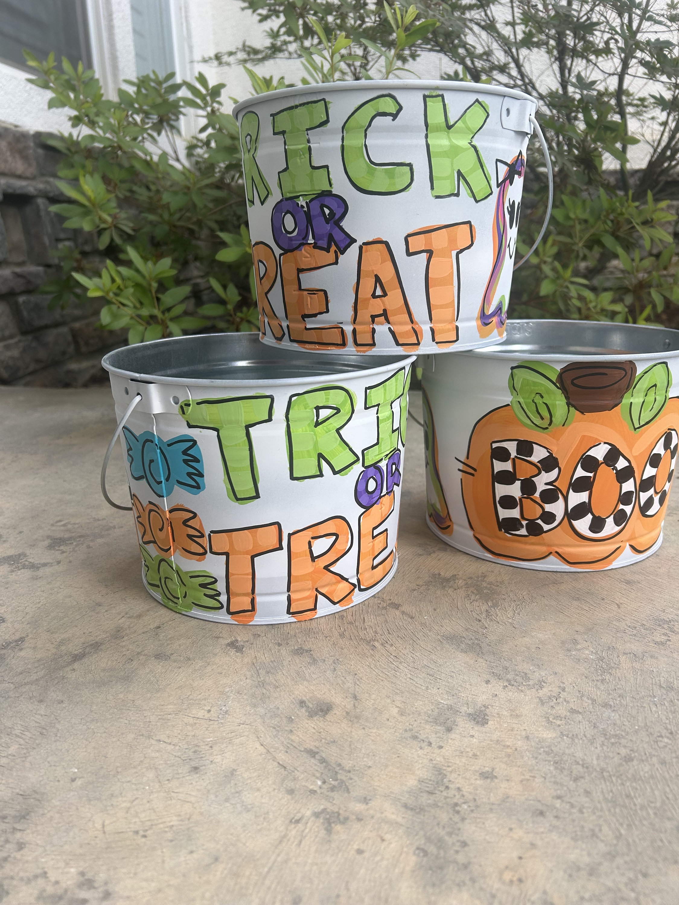 Personalized Halloween Bucket - Etsy