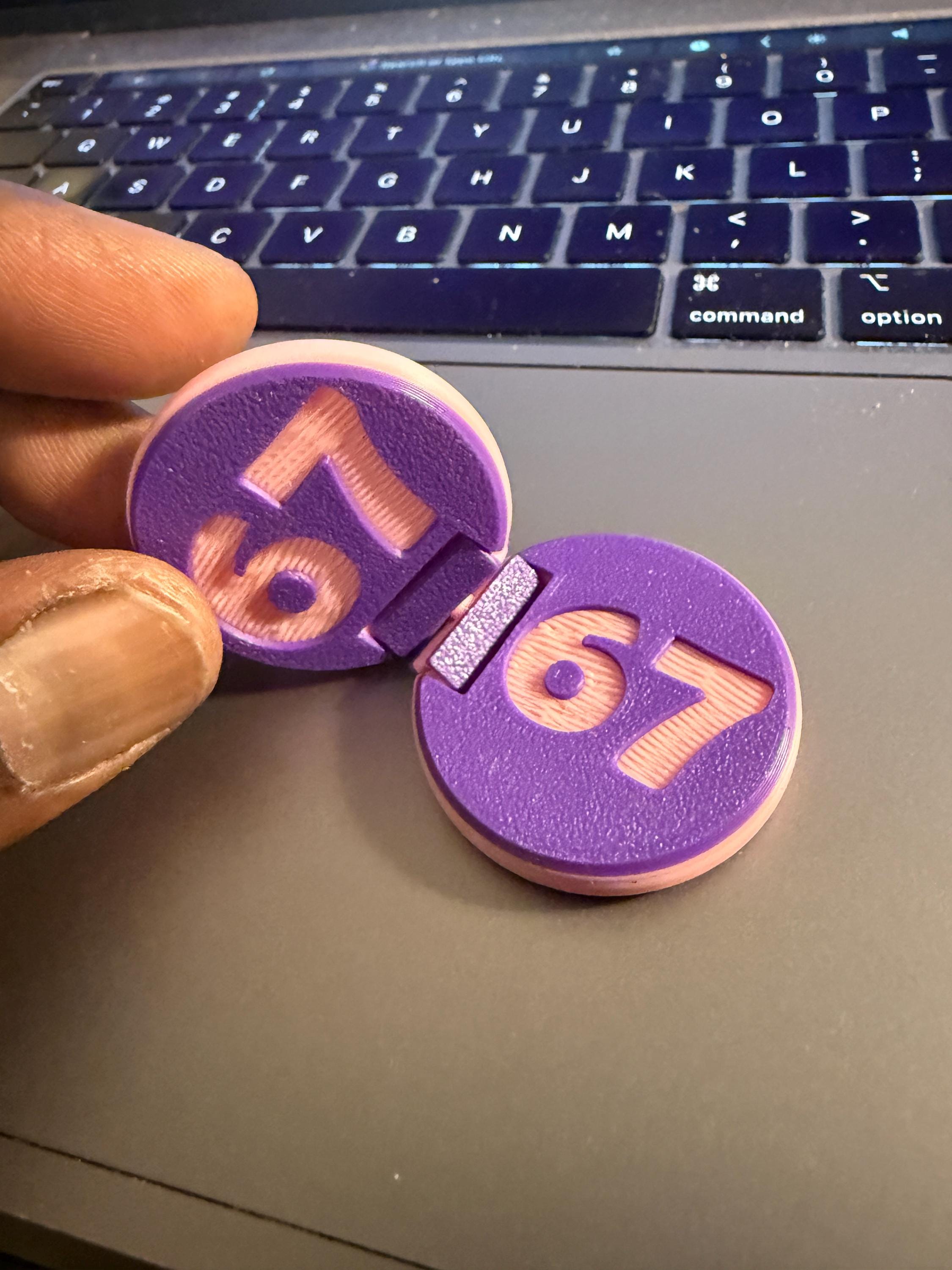 6–7 Twist & Flip Fidget Keychain – Dual Motion Sensory Toy | 3D Printed ...