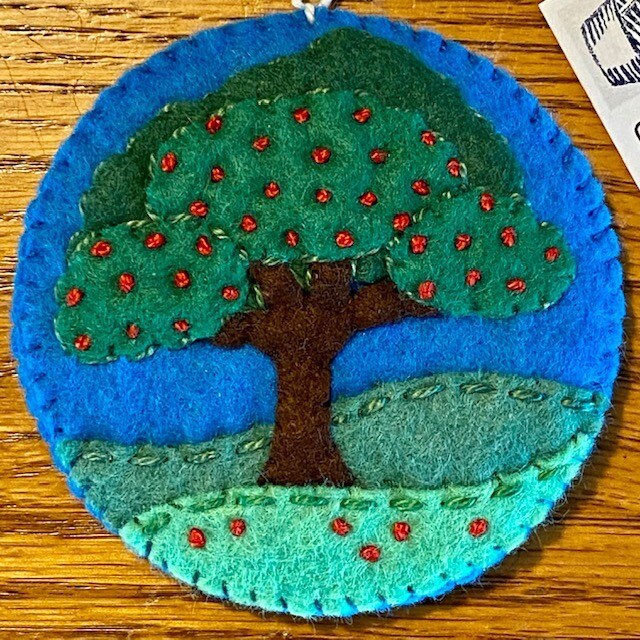 Apple Tree Apple Picking Handmade Felt Christmas Tree Ornament - Etsy