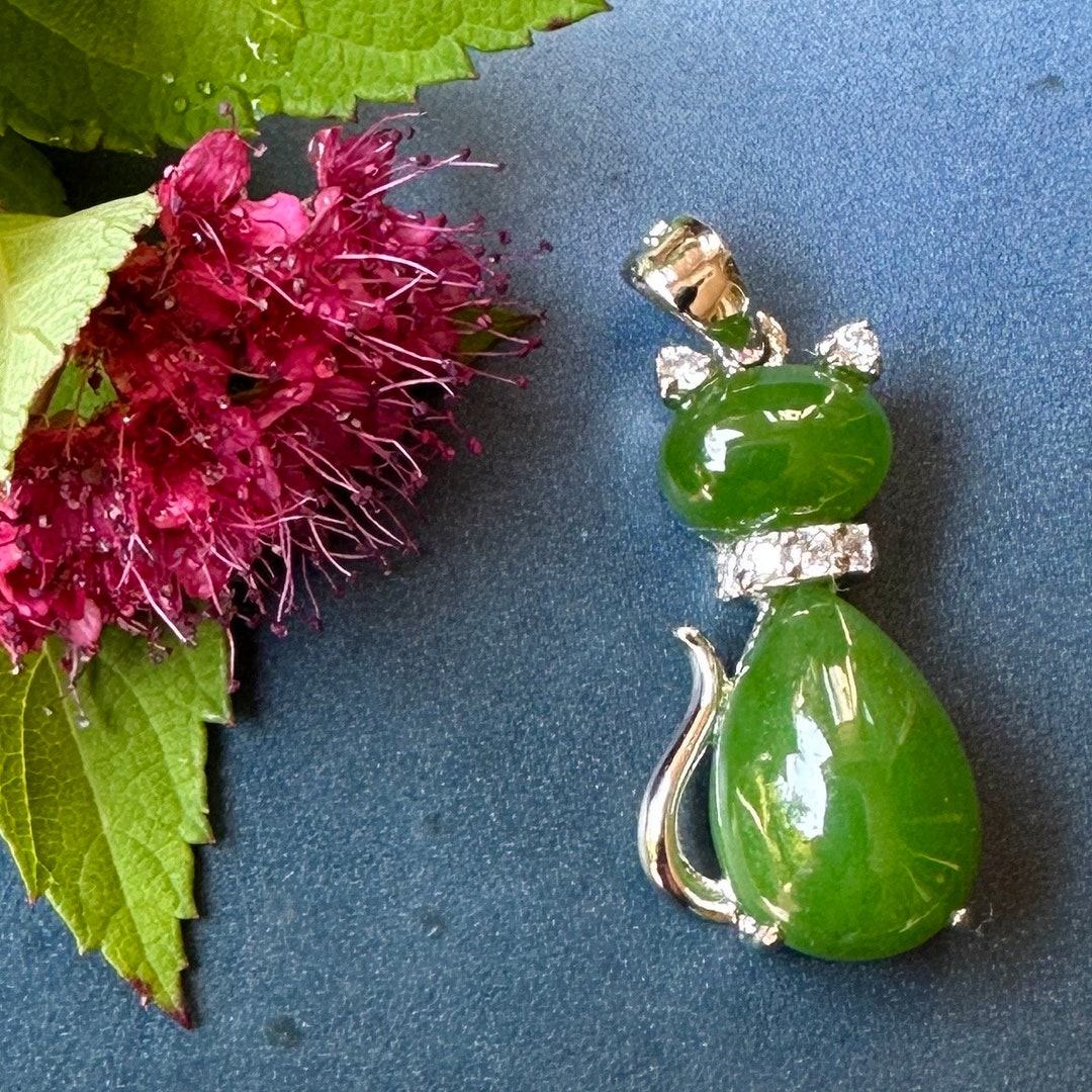 Canadian Jade Nephrite Green Jade Cat Sterling Silver Pendant 26X11.5 ...