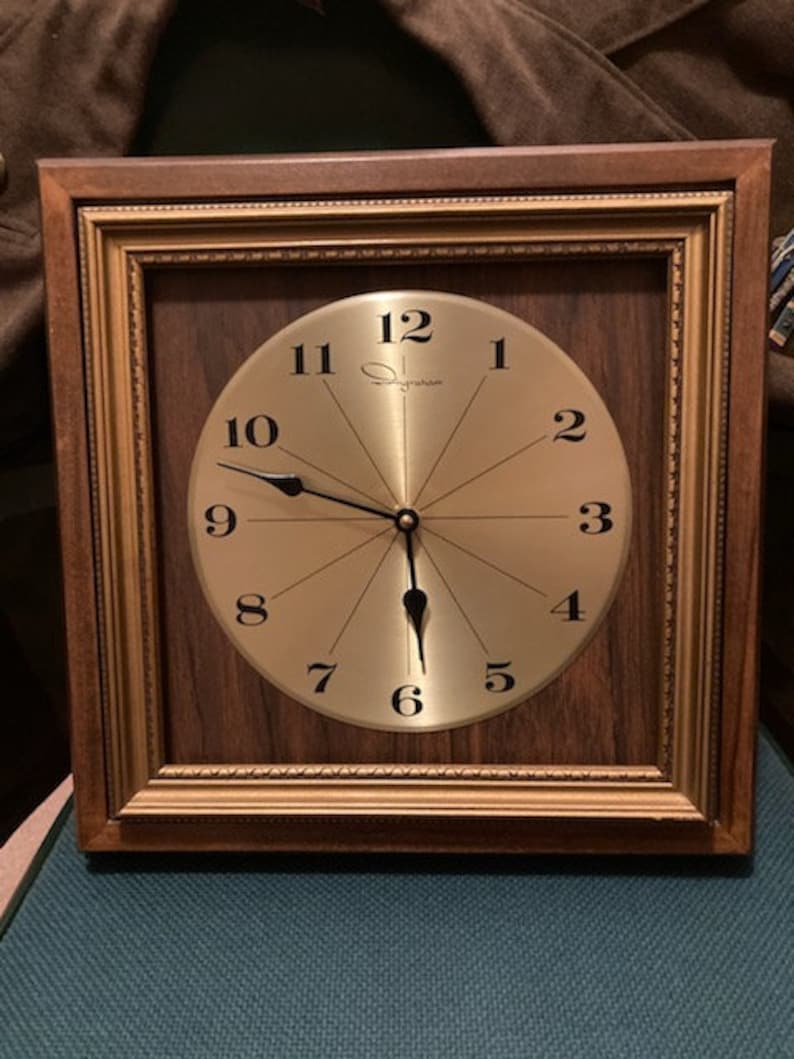 Ingraham Mid Century Wall Clock - Etsy