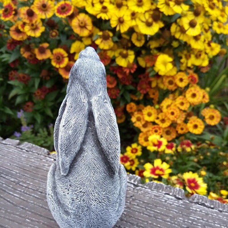 Moon Gazing Hare small Stone Garden Ornament - Etsy