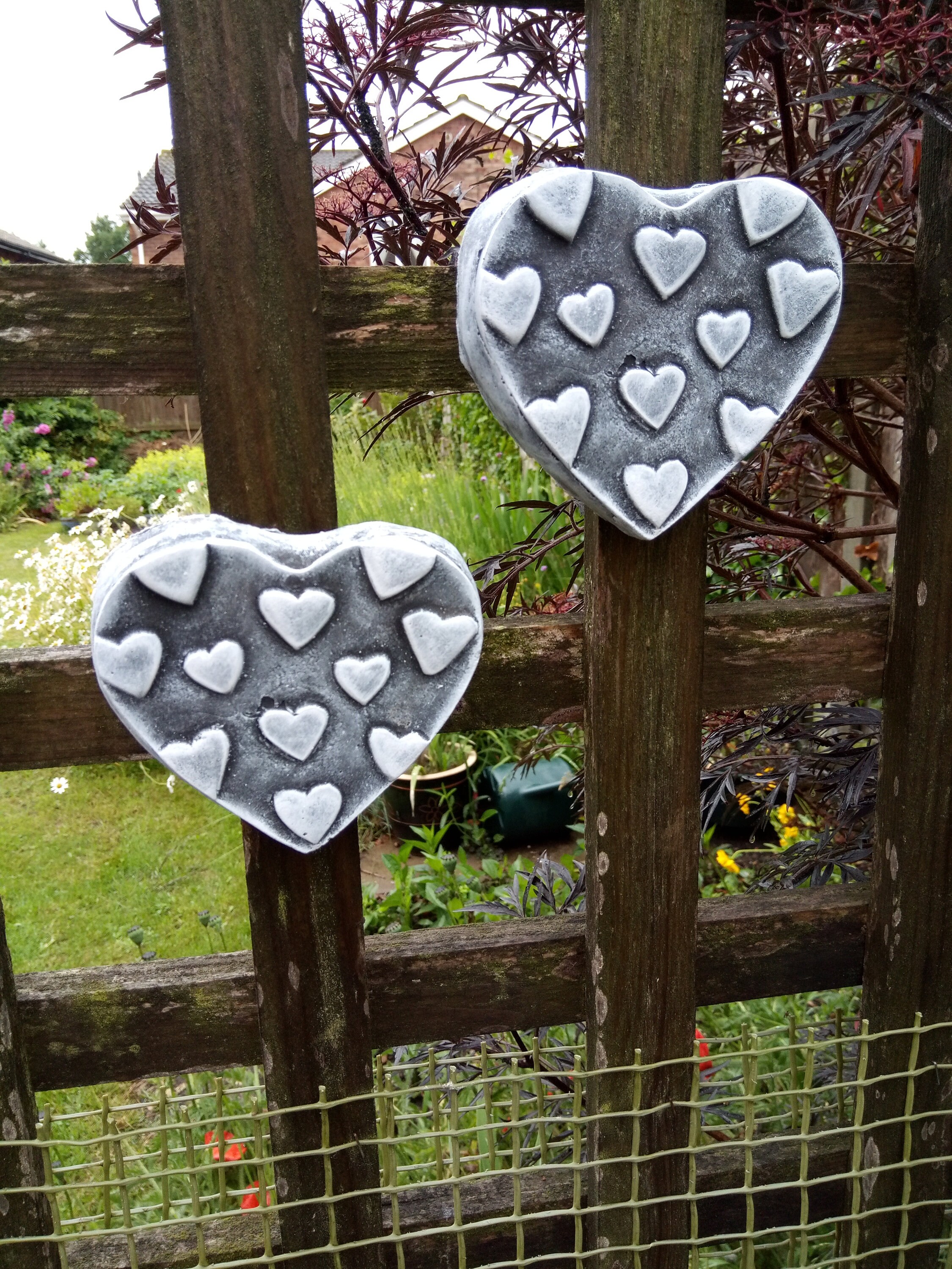 Stone Garden Wall Plaques Uk at Brenda Edmonds blog