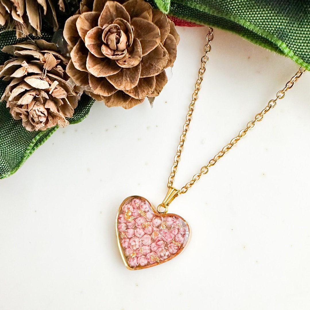 Resin Heart Necklace With Dried Ozothamnus Flowers, Pressed Flowers ...