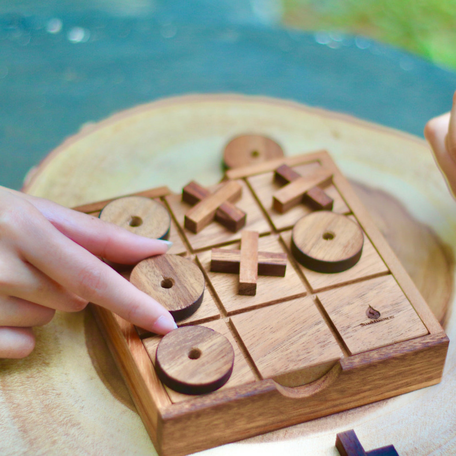 Tic Tac Toe XOXO / Wood Noughts and Crosses: Wooden XOX Strategy Game ...