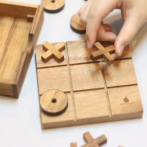 Tic Tac Toe XOXO / Wood Noughts and Crosses: Wooden XOX Strategy Game ...