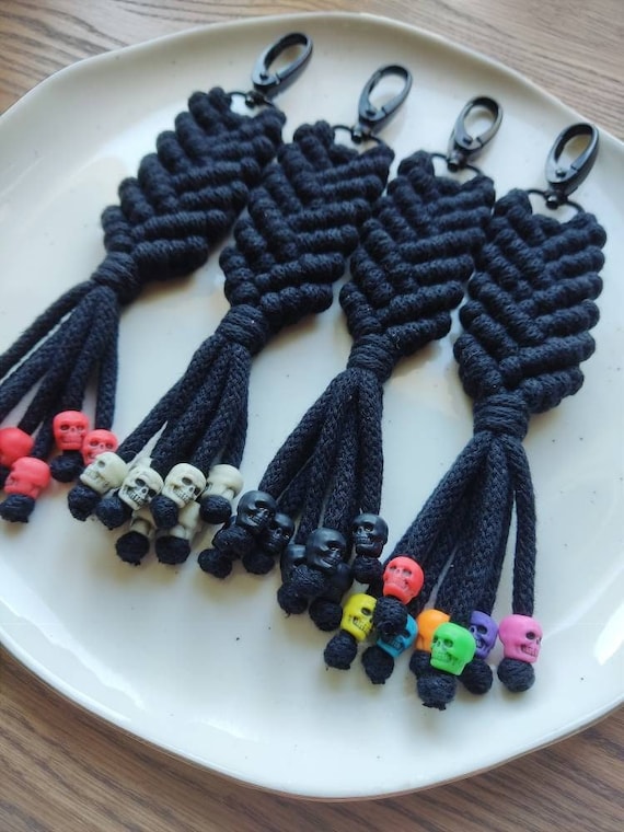 Black Macrame Keychain With Skulls Gothic Keychain Gothic - Etsy