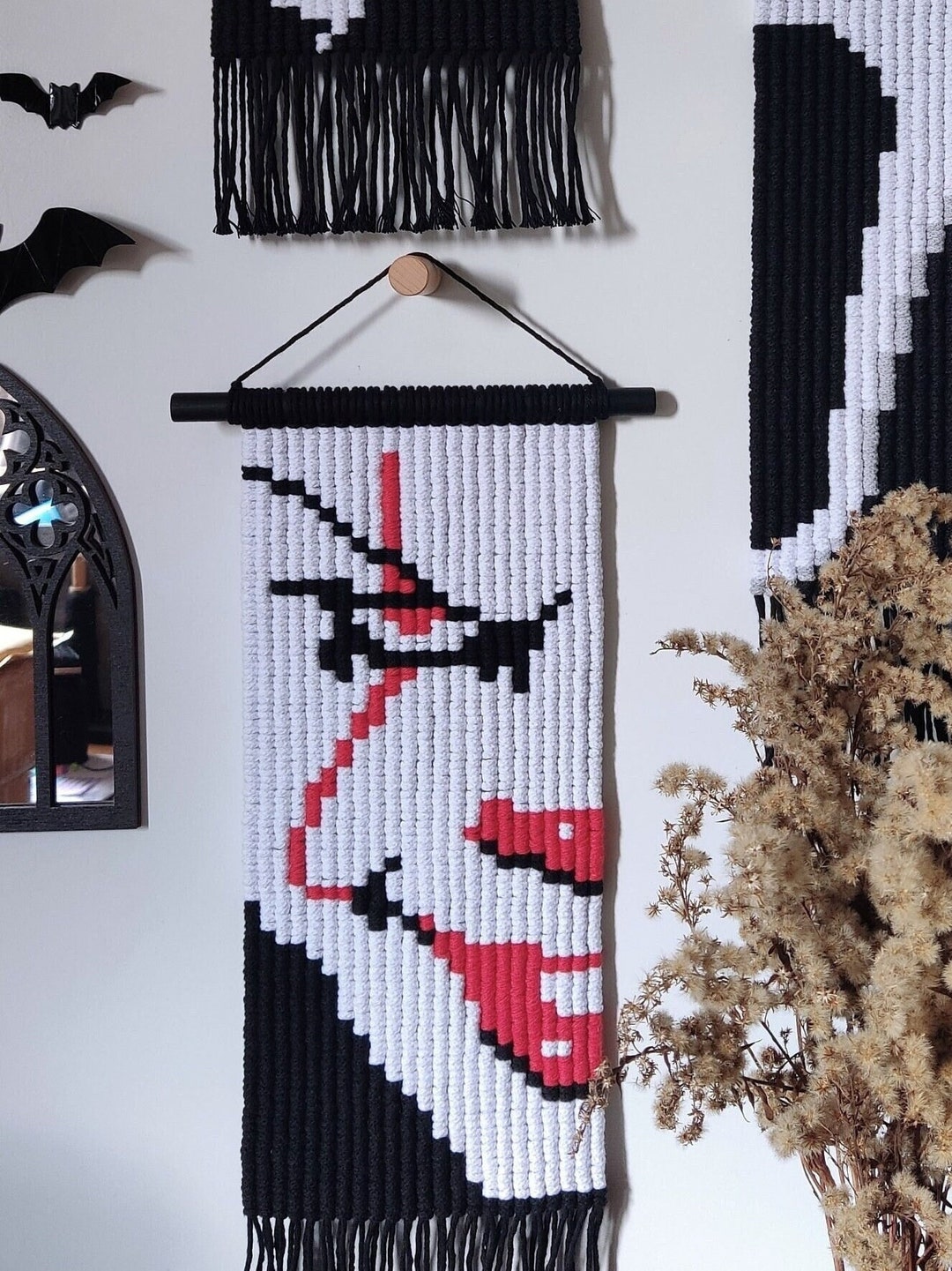 Horror Macrame Wall Hanging, Horror Home Decor, Horror Gift, Spooky ...