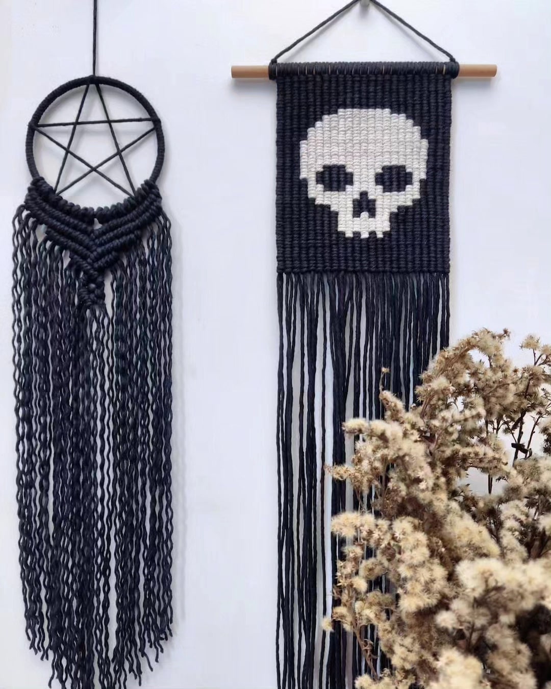 Small Skull Macrame Wall Hanging: Gothic Home Decor - Etsy