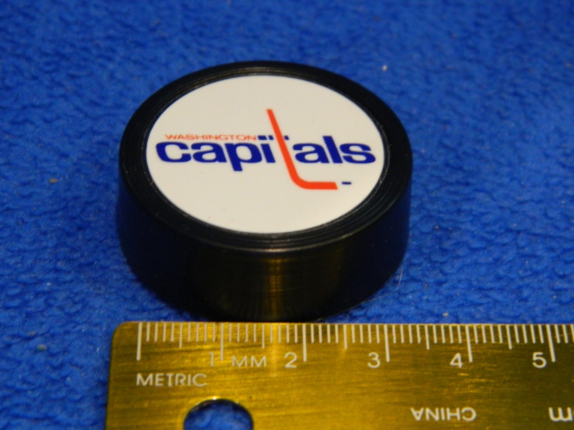 NHL Hockey Puck Vintage Magnets - 1980 - Classic - Hockey - Oilers ...