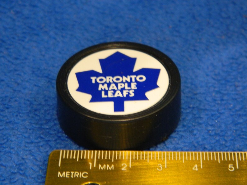 NHL Hockey Puck Vintage Magnets - 1980 - Classic - Hockey - Oilers ...