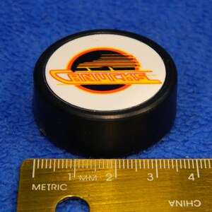 NHL Hockey Puck Vintage Magnets - 1980 - Classic - Hockey - Oilers ...