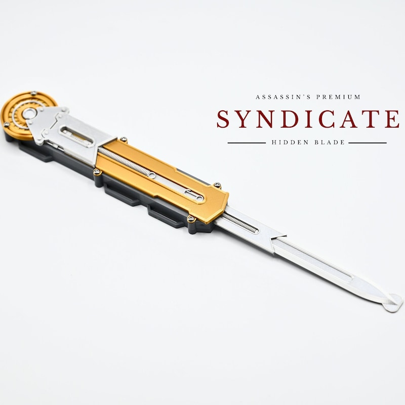 Hidden Blade Ring - Etsy