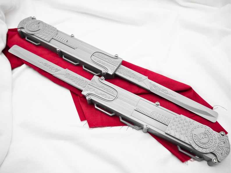 Buy V2 Assassin's Dual Brotherhood Ezio Auditore Hidden Blades Online ...