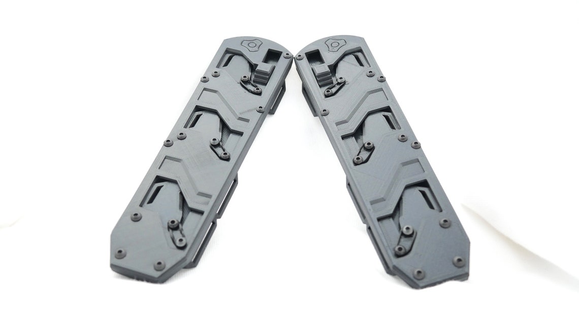 The Dark Knight Inspired Batman Arm Bracers - Etsy