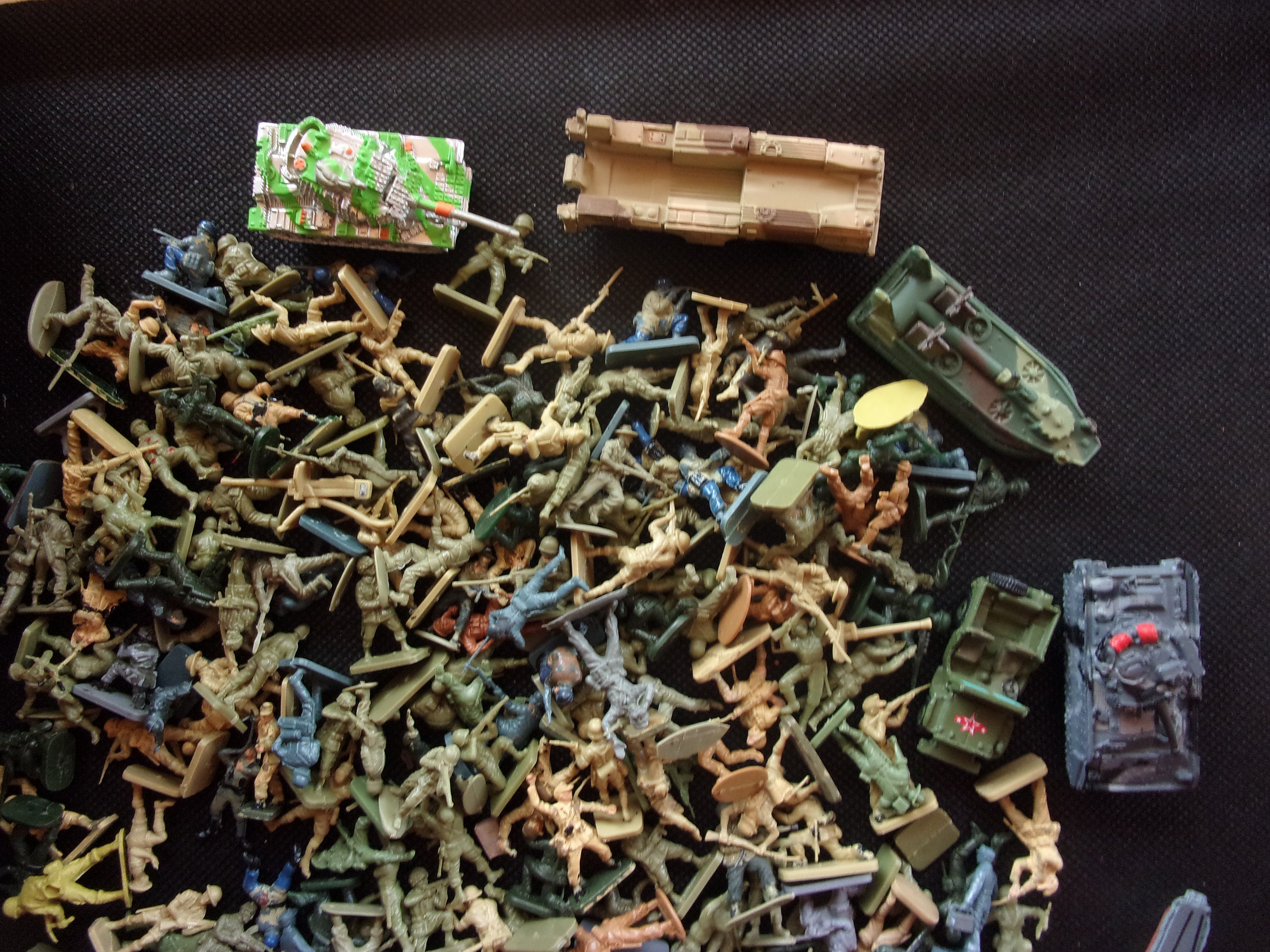 Vintage WW2 Toy Soldiers Mixed Lot of Allies Axis 1/76 /72 Scale by ...