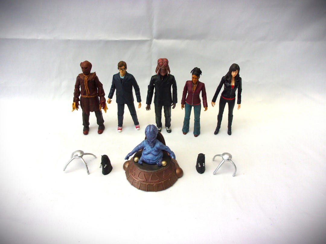 Vintage Doctor Who Action Figures Set: David Tennant, Martha Jones ...