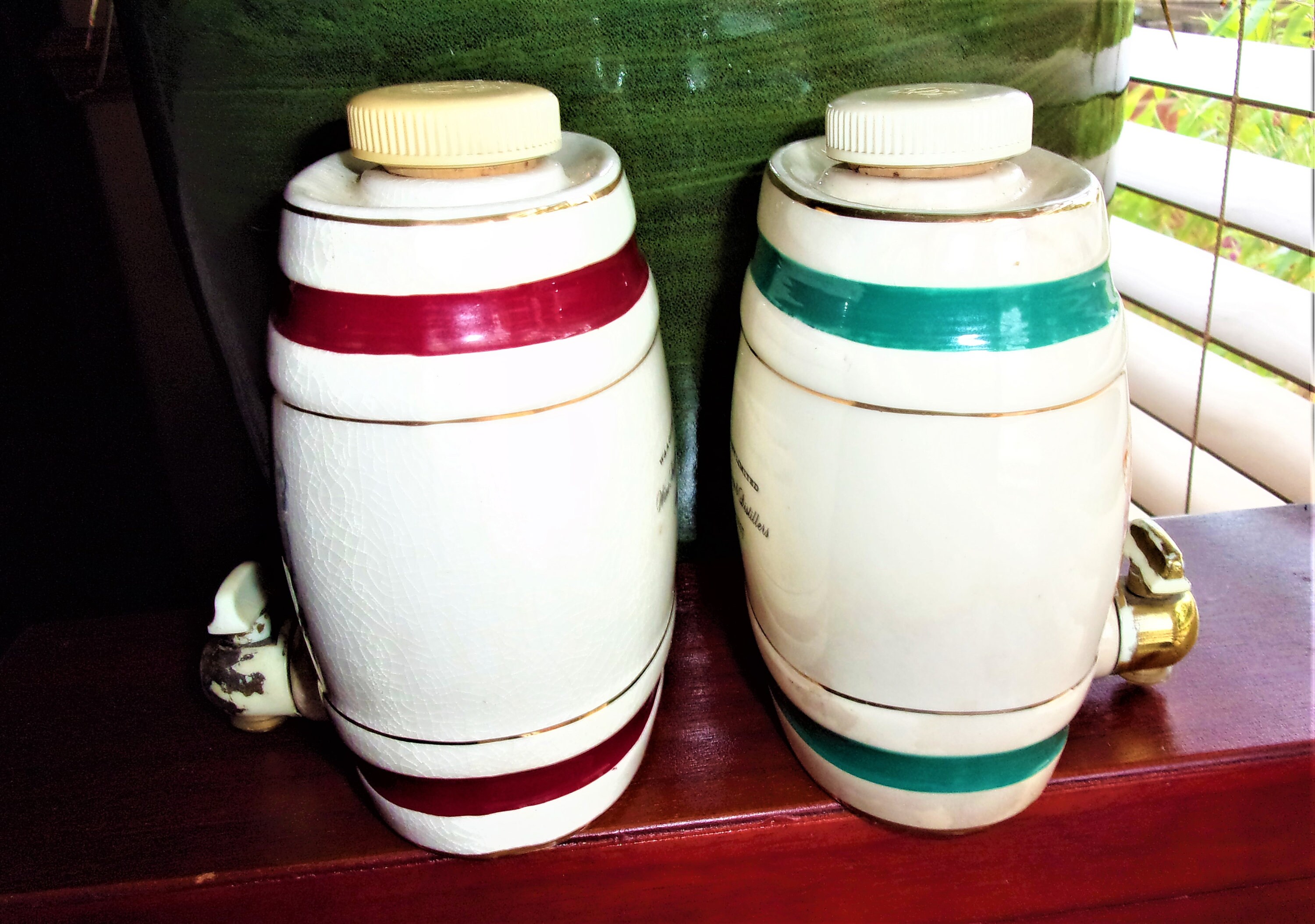 Vintage Wade Pottery Decanter Barrels Royal Victoria England W & A ...