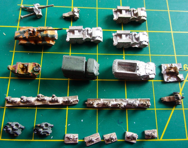 Vintage 6mm Micro Model Tank Collection 200+ Multi Pieces 1:300 ...