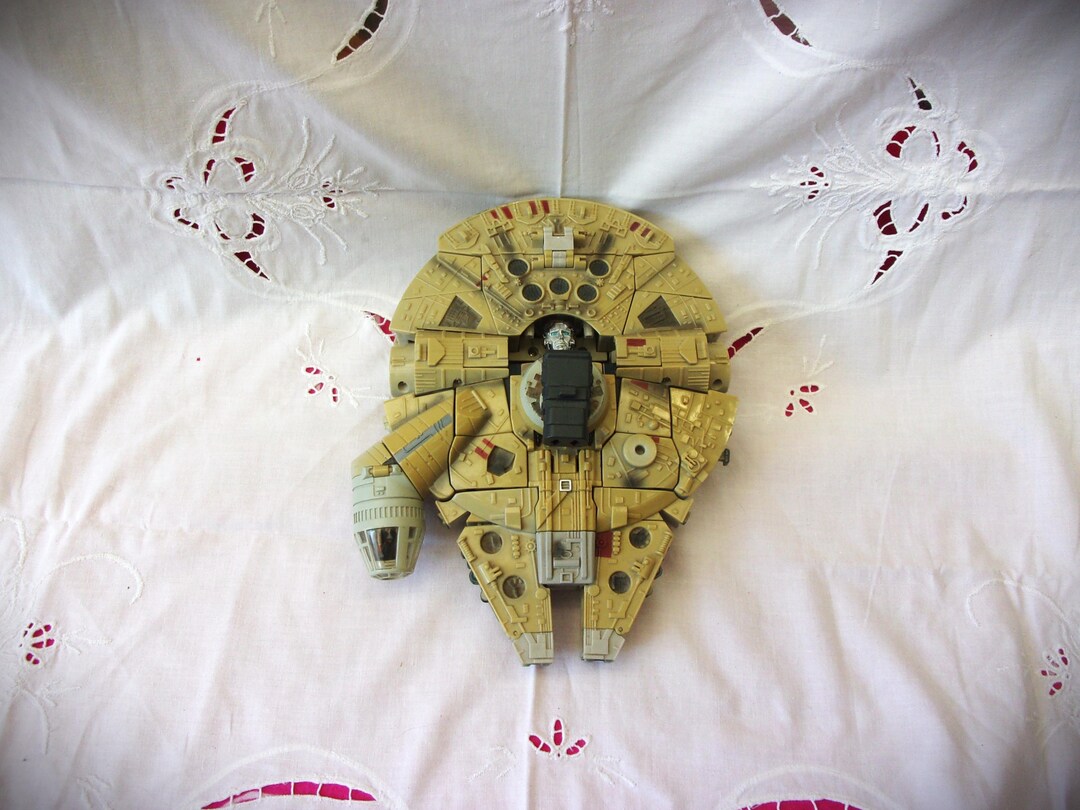 Rare Millennium Falcon Star Wars Transformer: Han Solo & Chewbacca ...