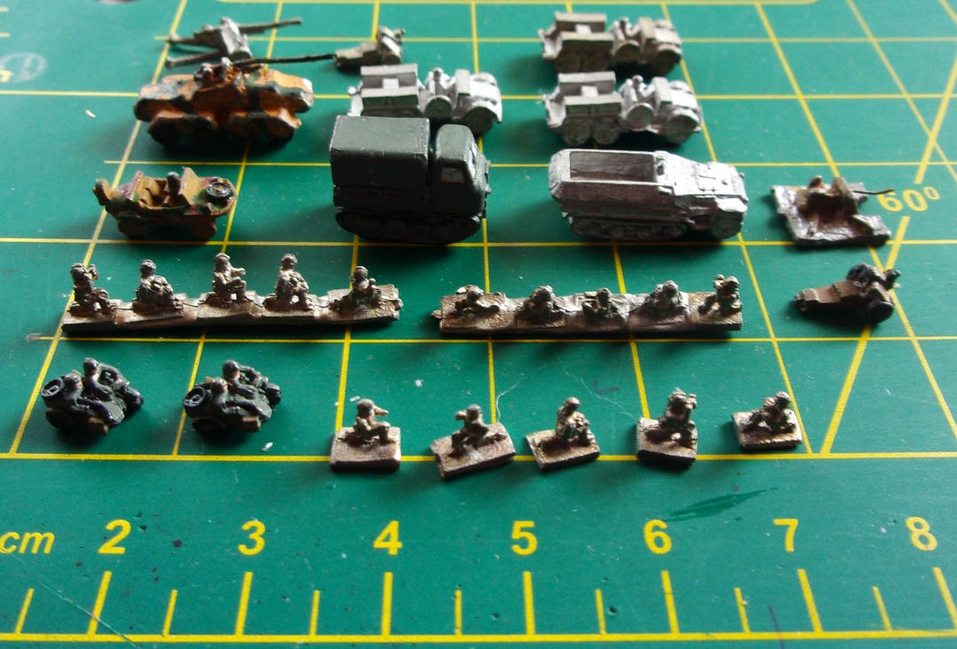 Vintage 6mm Micro Model Tank Collection 200+ Multi Pieces 1:300 ...