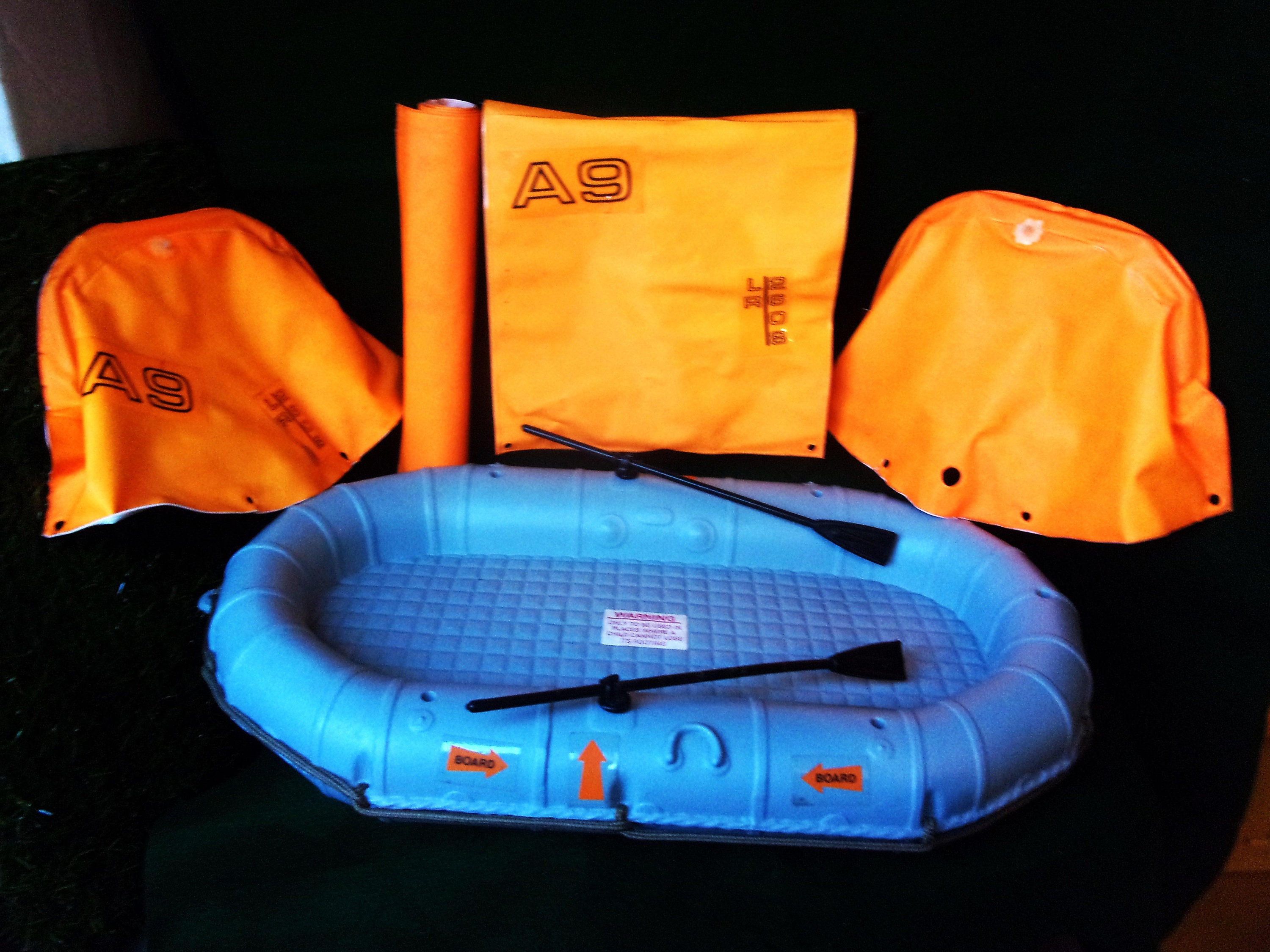 Rare Vintage 1976 Cherilea Life Raft for Action Man or Other 1.6 Scale ...