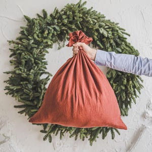 Santa’s Linen Gift Sack - Eco-friendly, Reusable Drawstring Christmas ...