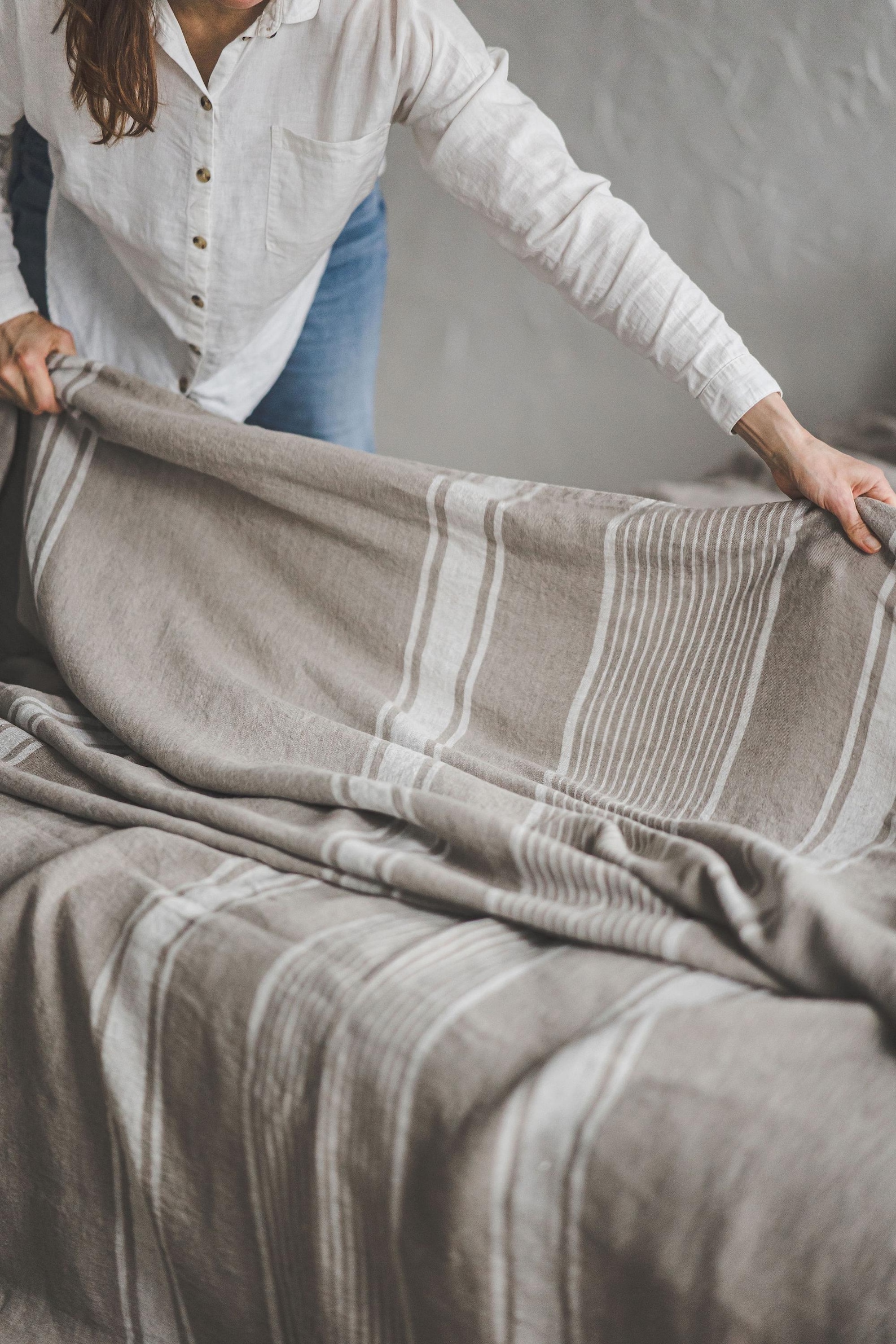 Natural Linen Bedspread With Stripes - Rustic Farmhouse Bedding ...