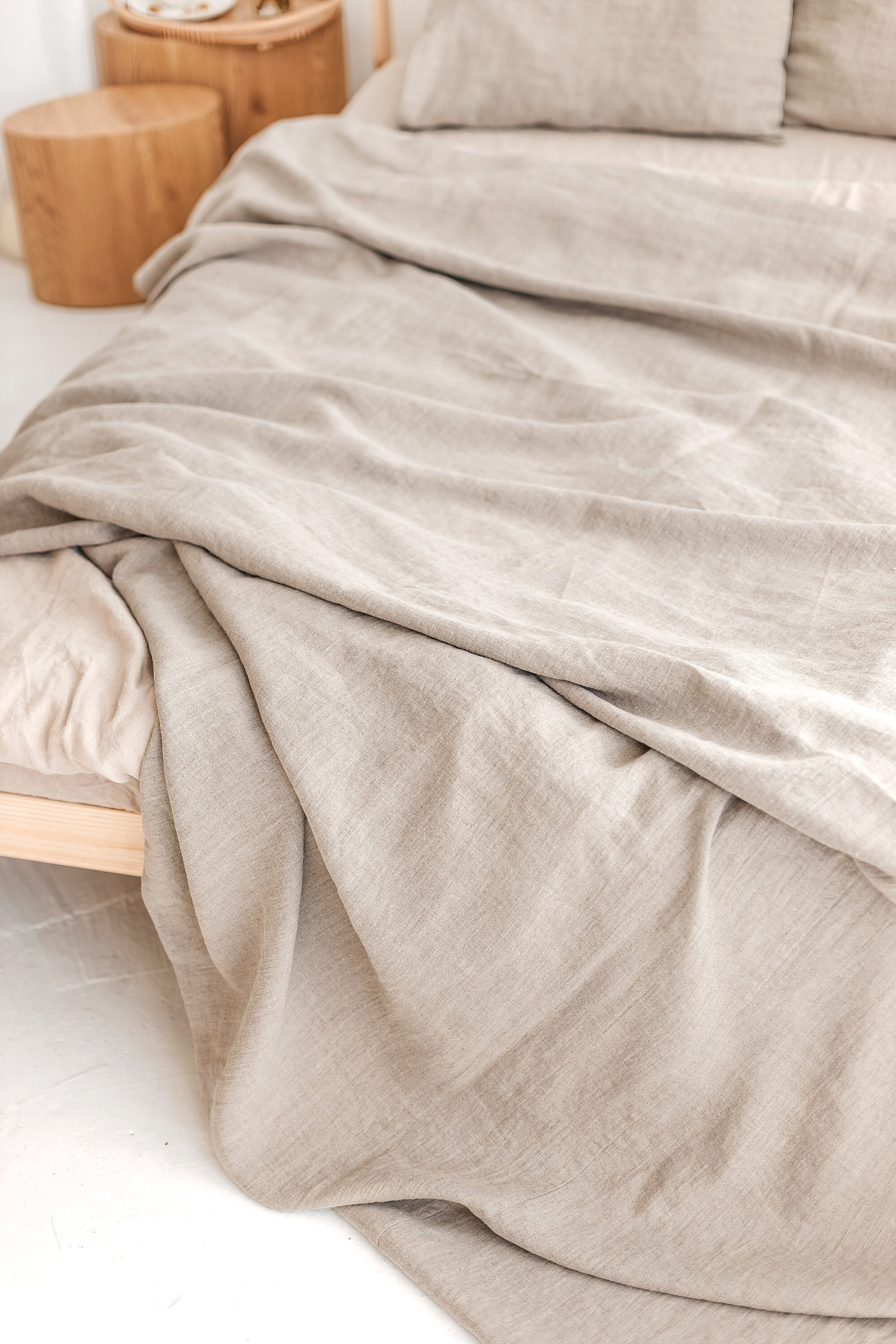 Natural linen bedspread Undyed linen bed cover Rustic linen | Etsy