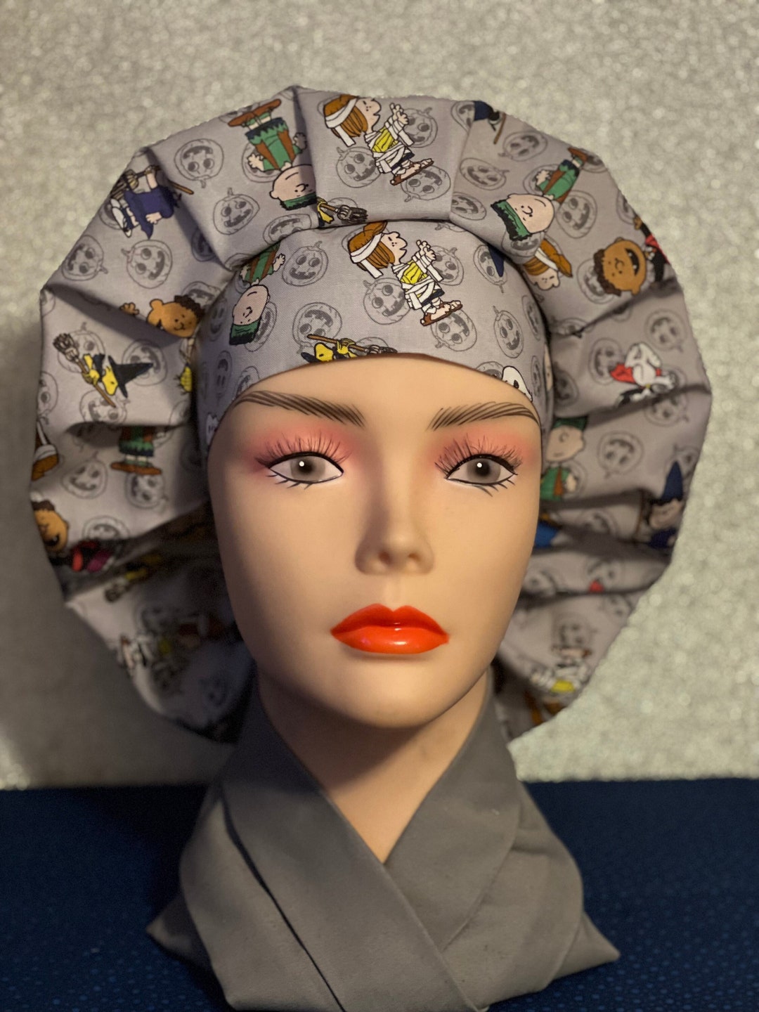 Charlie Brown & Friends Halloween Peanuts Bouffant Style Scrub Cap ...
