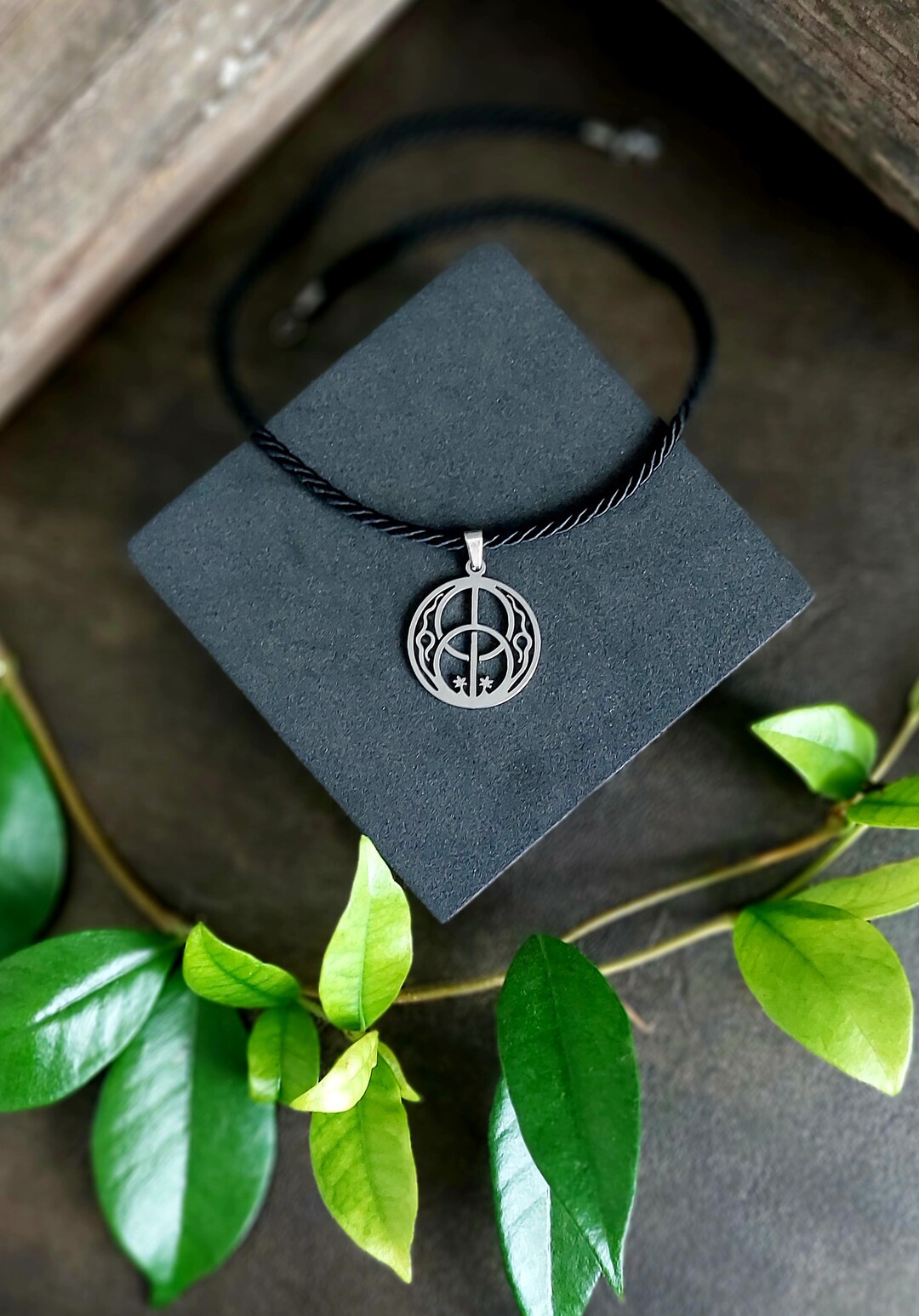 Chalice Well Celtic Symbols Avalon Symbol Stainless Steel Pendant ...