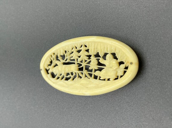 Inuit Native Brooch, Eskimo Carved Vintage Pin for Co… - Gem