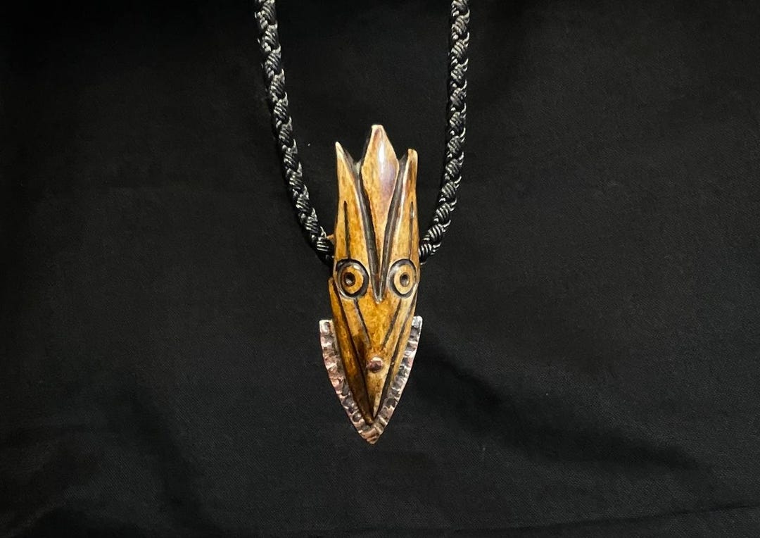 Harpoon Head Pendant of American Indian Art, Eskimo Harpoon Blade ...