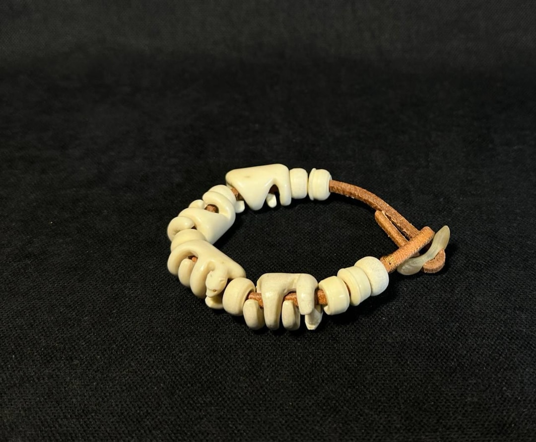 Inuit Bracelet, Inuit Carving, Cute Polar Bears Geometric Print, Alaska ...