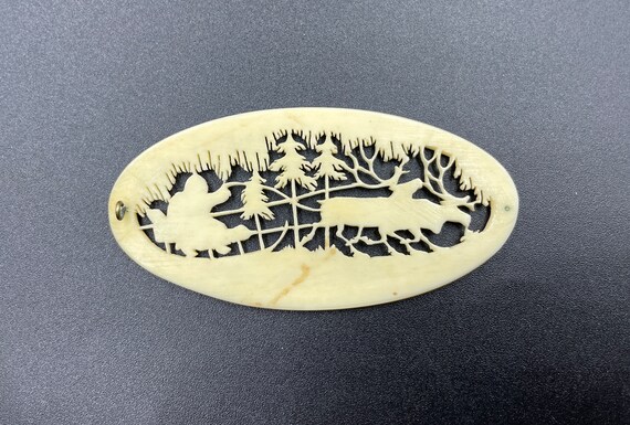 Inuit Native Brooch, Eskimo Carved Vintage Pin for Co… - Gem