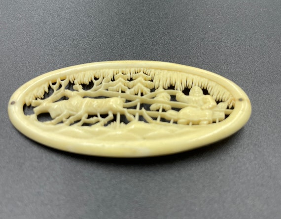 Inuit Native Brooch, Eskimo Carved Vintage Pin for Co… - Gem