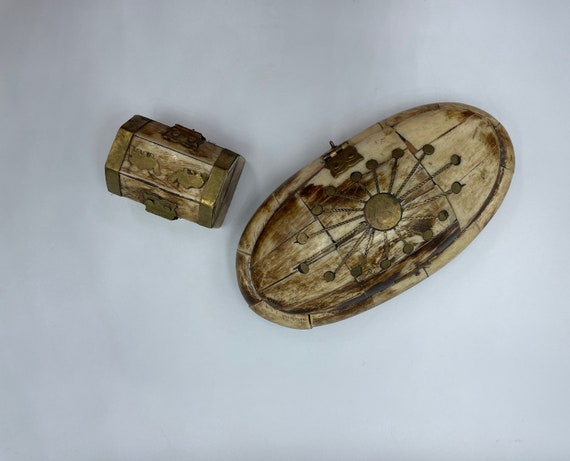 Inuit Carving, Two Inuit Jewelry Boxes for Treasures,… - Gem