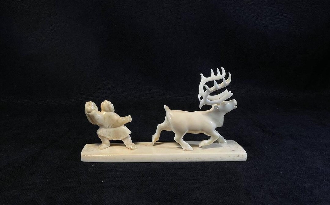 Inuit Art Sculpture: Arctic Vintage Eskimo Inuit Hunter, Authentic ...