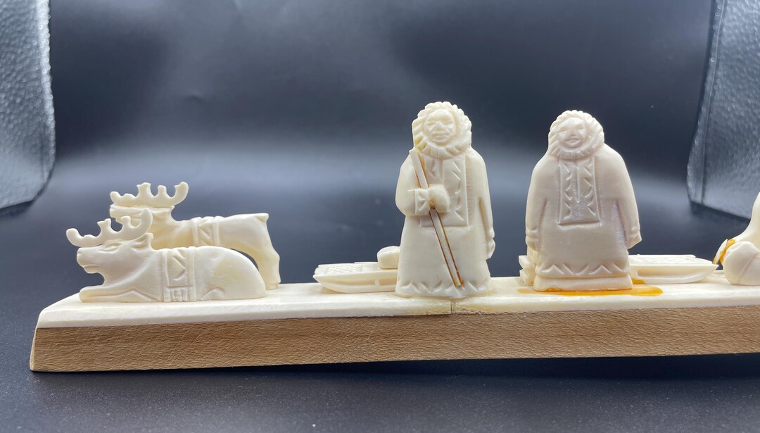 Inuit Carved Sculpture: Arctic Vintage Eskimo Scene, Authentic Inuit ...