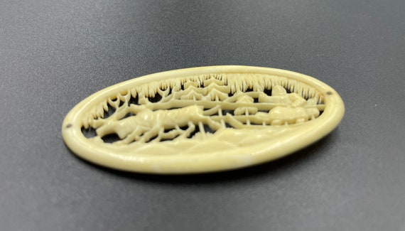 Inuit Native Brooch, Eskimo Carved Vintage Pin for Co… - Gem