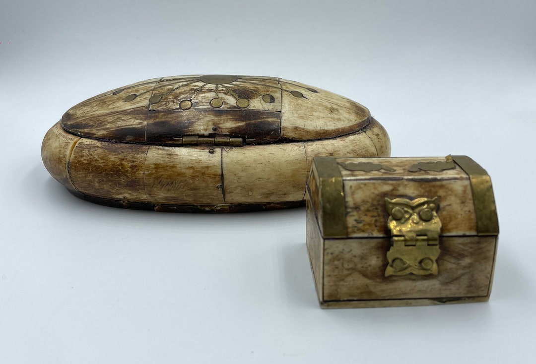 Inuit Carving, Two Inuit Jewelry Boxes for Treasures, Vintage Eskimo ...
