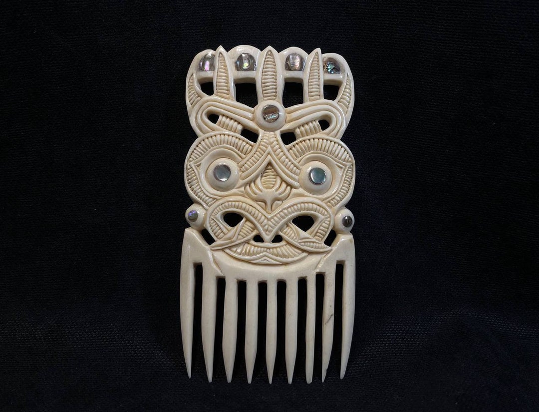 Maori Statement Jewelry Comb, New Zealand Comb, Shell Inlay, Ritual ...