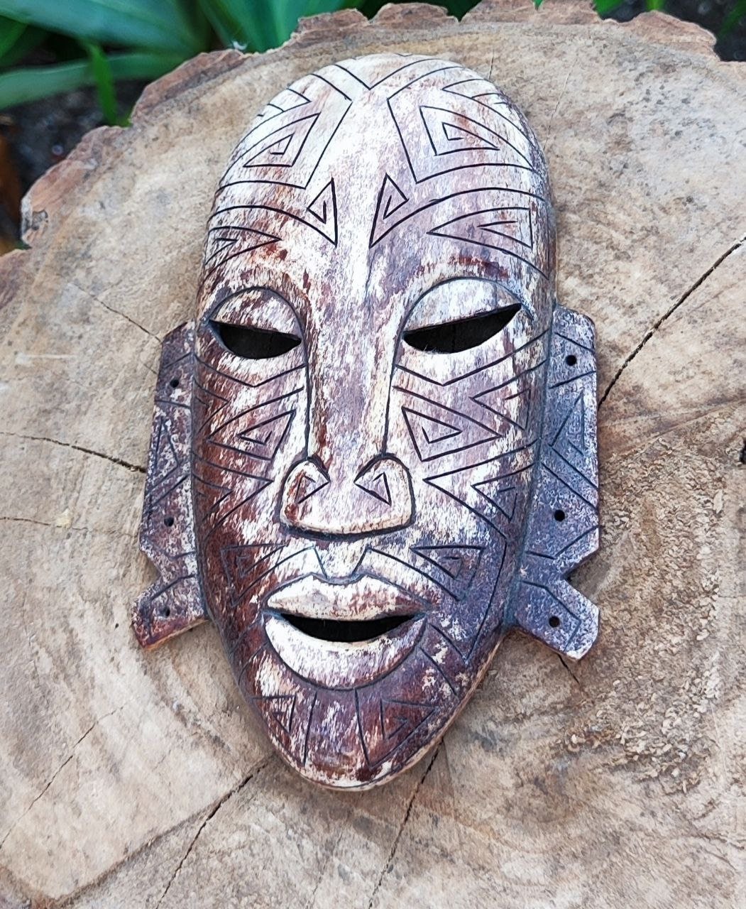 Maori Warrior Mask, Ceremonial Ritual Carved Mask in Maori Style ...