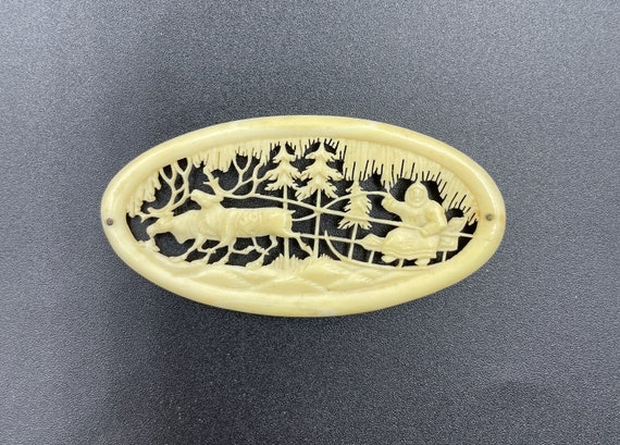 Inuit Native Brooch, Eskimo Carved Vintage Pin for Co… - Gem