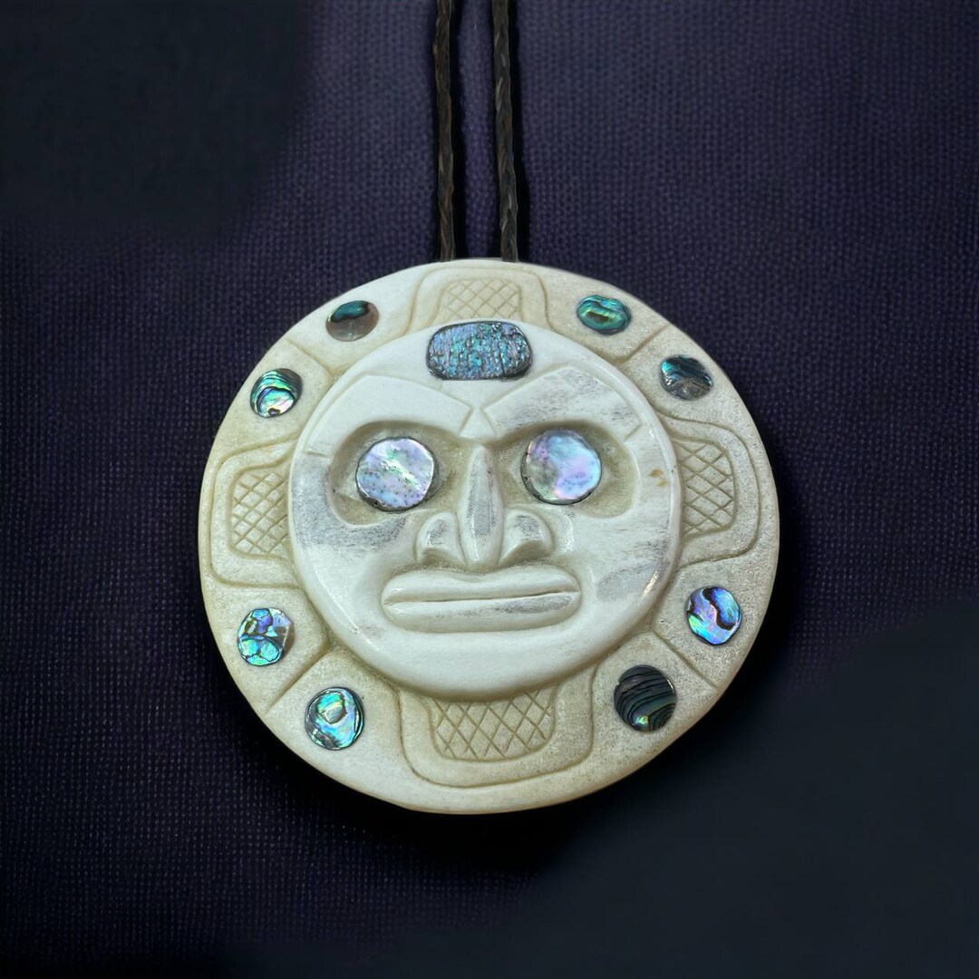 Sun Face Ritual Pendant of Native Americans Replica, Spirit Mask of ...