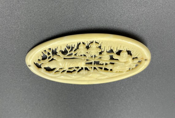 Inuit Native Brooch, Eskimo Carved Vintage Pin for Co… - Gem