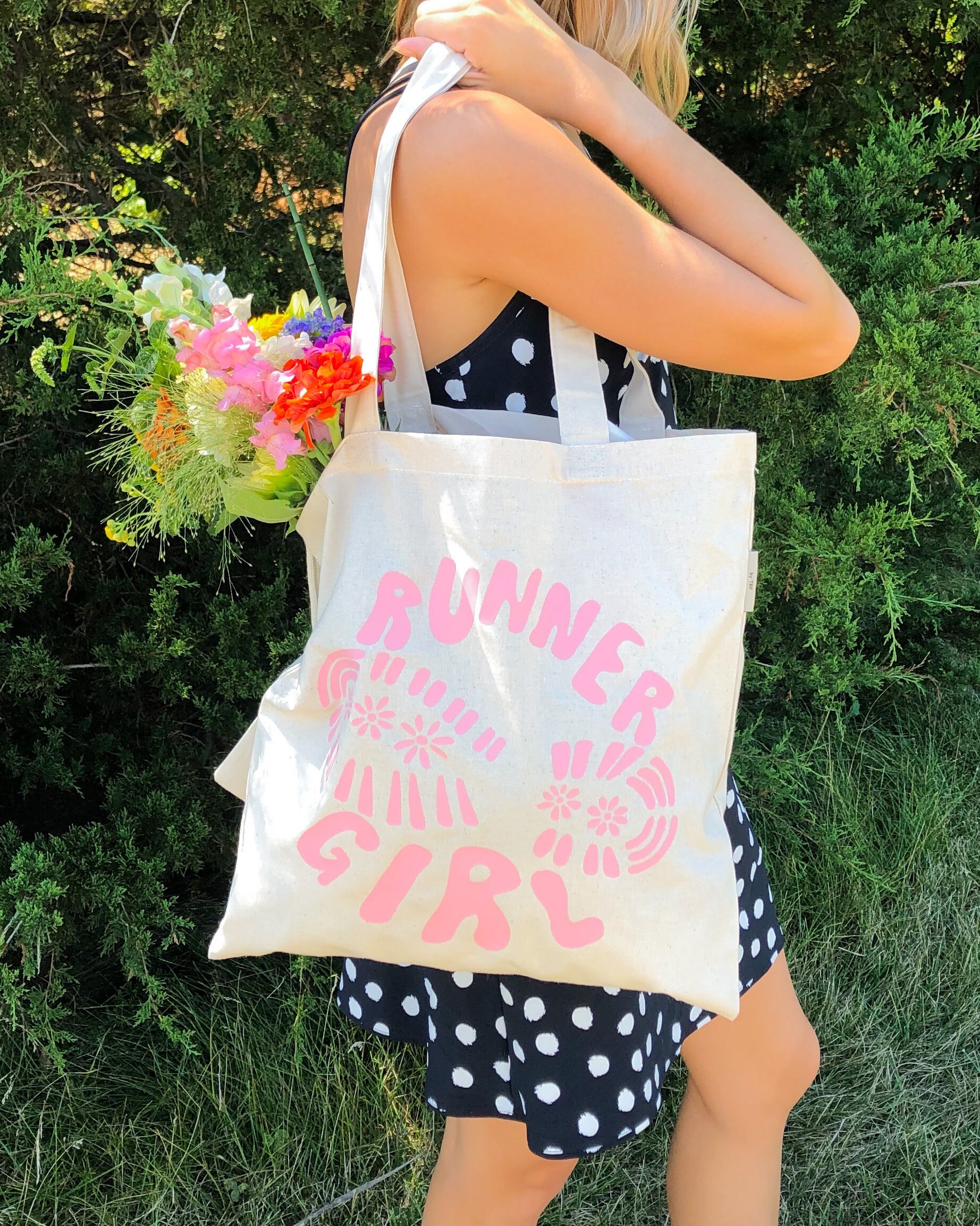 Runner Girl Tote - Etsy