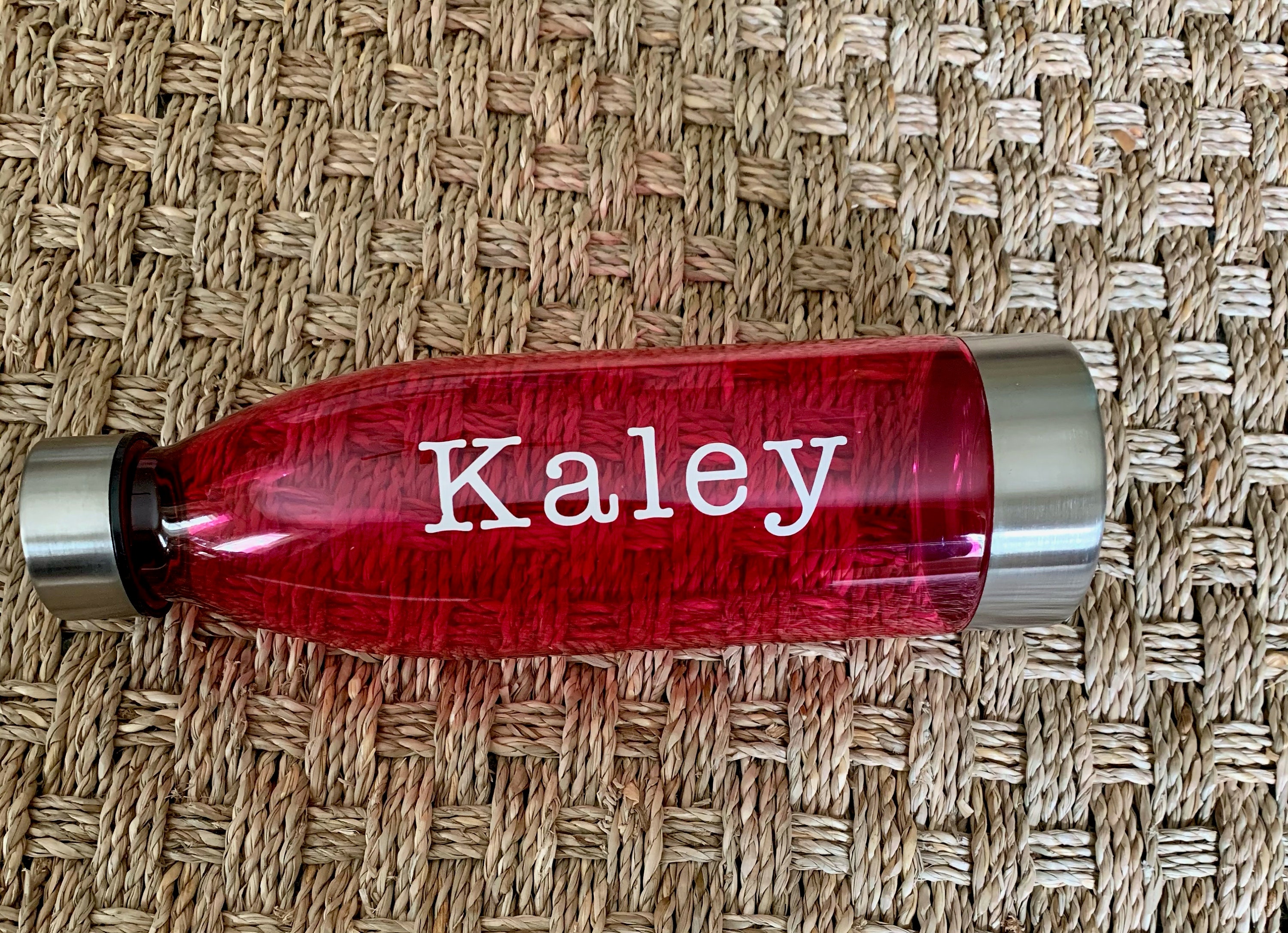 Personalized Water Bottle 22oz customize font font color and | Etsy